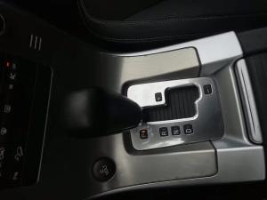 Grey Volvo XC60 2009 in Riga, with an engine capacity of 2.40 L and mileage of 235 thousand km for 8700 €, photo 27 on AUTOMOTO.COM.LV