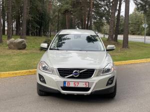 Grey Volvo XC60 2009 in Riga, with an engine capacity of 2.40 L and mileage of 235 thousand km for 8700 €, photo 4 on AUTOMOTO.COM.LV