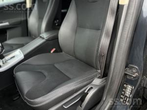 Grey Volvo XC60 2009 in Jekabpils, with an engine capacity of 2.40 L and mileage of 311 thousand km for 7800 €, photo 10 on AUTOMOTO.COM.LV