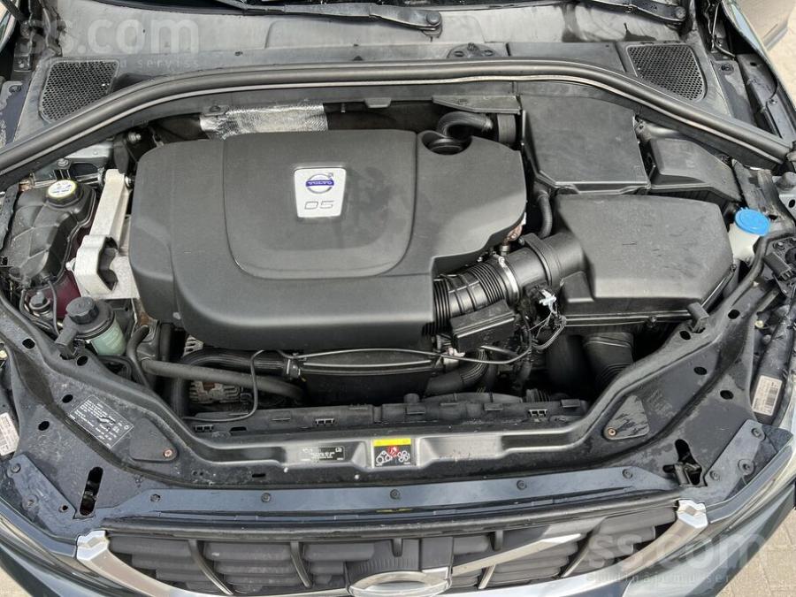 Grey Volvo XC60 2009 in Jekabpils, with an engine capacity of 2.40 L and mileage of 311 thousand km for 7800 €, photo 17 on AUTOMOTO.COM.LV