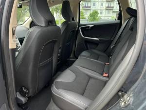 Pelēks Volvo XC60 2009 Jēkabpils, ar dzinēja tilpumu 2.40 L un nobraukumu 311 tūkst. km par 7800 €, foto 11 vietnē AUTOMOTO.COM.LV