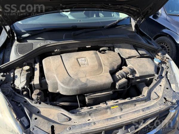 Grey Volvo XC60 2009 in Ogre, with an engine capacity of 2.40 L and mileage of 175 thousand km for 2890 €, photo 6 on AUTOMOTO.COM.LV
