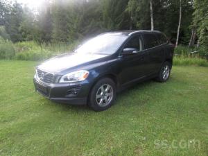 Pelēks Volvo XC60 2009 Ogre, ar dzinēja tilpumu 2.40 L un nobraukumu 560 tūkst. km par 4200 €, foto  vietnē AUTOMOTO.COM.LV