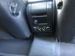 Pelēks Volvo XC60 2009 Ogre, ar dzinēja tilpumu 2.40 L un nobraukumu 560 tūkst. km par 4200 €, foto 17 vietnē AUTOMOTO.COM.LV