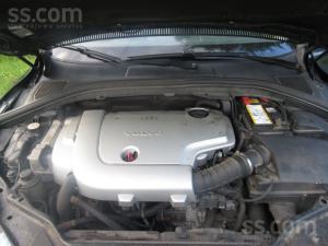 Pelēks Volvo XC60 2009 Ogre, ar dzinēja tilpumu 2.40 L un nobraukumu 560 tūkst. km par 4200 €, foto 18 vietnē AUTOMOTO.COM.LV