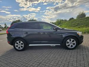 Pelēks Volvo XC60 2009 Rīga, ar dzinēja tilpumu 2.40 L un nobraukumu 292 tūkst. km par 6750 €, foto 6 vietnē AUTOMOTO.COM.LV