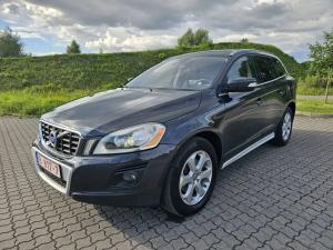Pelēks Volvo XC60 2009 Rīga, ar dzinēja tilpumu 2.40 L un nobraukumu 292 tūkst. km par 6750 €, foto 12 vietnē AUTOMOTO.COM.LV