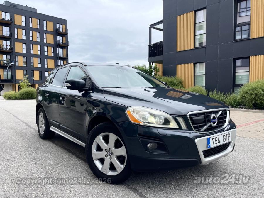 Pelēks Volvo XC60 2009 Tartu, ar dzinēja tilpumu 2.40 L un nobraukumu 350 tūkst. km par 6999 €, foto 1 vietnē AUTOMOTO.COM.LV