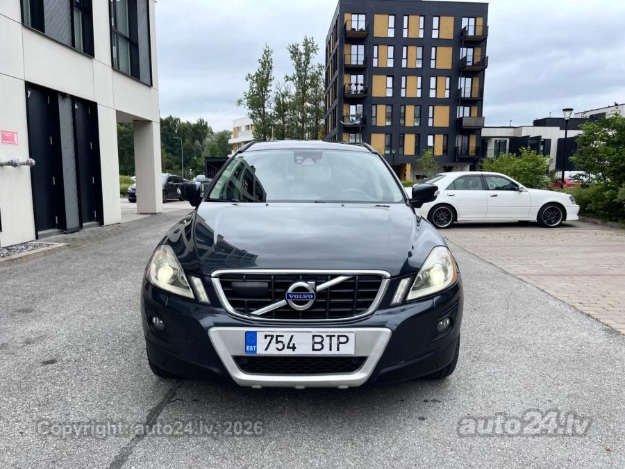 Pelēks Volvo XC60 2009 Tartu, ar dzinēja tilpumu 2.40 L un nobraukumu 350 tūkst. km par 6999 €, foto 8 vietnē AUTOMOTO.COM.LV
