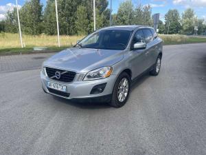 Pelēks Volvo XC60 2009 Tauragė, ar dzinēja tilpumu 2.40 L un nobraukumu 295 tūkst. km par 4500 €, foto 3 vietnē AUTOMOTO.COM.LV