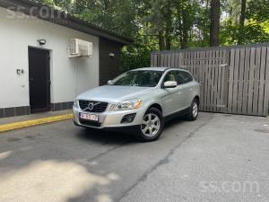 Grey Volvo XC60 2009 in Riga, with an engine capacity of 2.40 L and mileage of 257 thousand km for 6690 €, photo  on AUTOMOTO.COM.LV