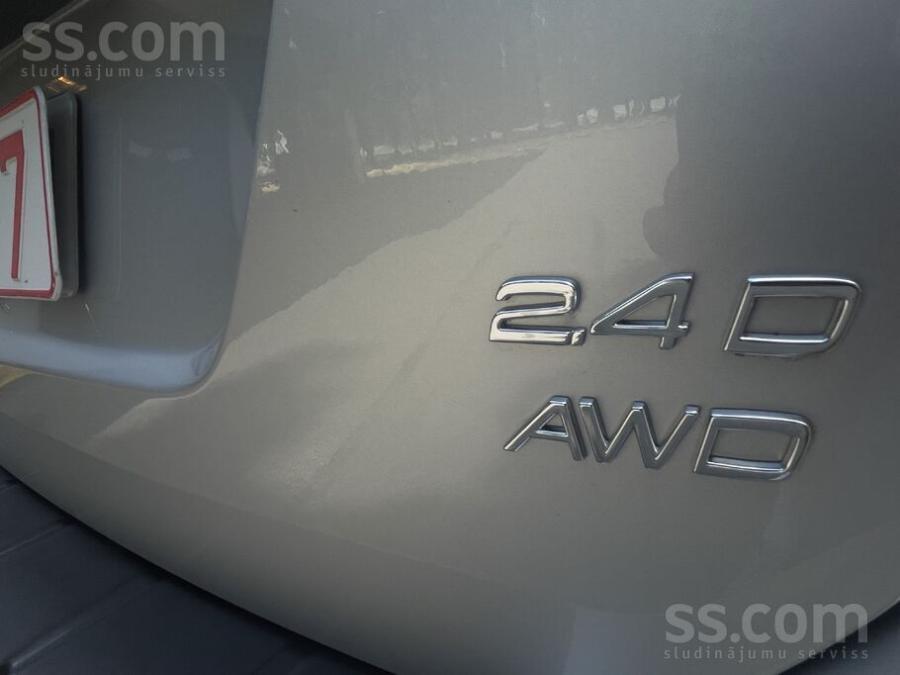 Grey Volvo XC60 2009 in Riga, with an engine capacity of 2.40 L and mileage of 257 thousand km for 6690 €, photo 16 on AUTOMOTO.COM.LV