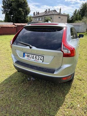 Grey Volvo XC60 2009 in Moletai, with an engine capacity of 2.40 L and mileage of 258 thousand km for 6200 €, photo  on AUTOMOTO.COM.LV