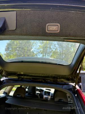 Серый Вольво ХС60 2009 в Таллин, объемом двигателя 2.40 л и пробегом 363 тыс. км за 7500 €, фото 15 на AUTOMOTO.COM.LV