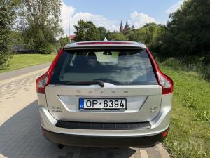 Pelēks Volvo XC60 2009 Rēzekne, ar dzinēja tilpumu 2.40 L un nobraukumu 0 tūkst. km par 6950 €, foto 10 vietnē AUTOMOTO.COM.LV