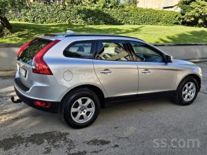 Pelēks Volvo XC60 2009 Jēkabpils, ar dzinēja tilpumu 2.40 L un nobraukumu 275 tūkst. km par 7490 €, foto 7 vietnē AUTOMOTO.COM.LV