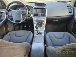 Pelēks Volvo XC60 2009 Jēkabpils, ar dzinēja tilpumu 2.40 L un nobraukumu 275 tūkst. km par 7490 €, foto 22 vietnē AUTOMOTO.COM.LV