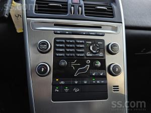 Pelēks Volvo XC60 2009 Jēkabpils, ar dzinēja tilpumu 2.40 L un nobraukumu 275 tūkst. km par 7490 €, foto 33 vietnē AUTOMOTO.COM.LV