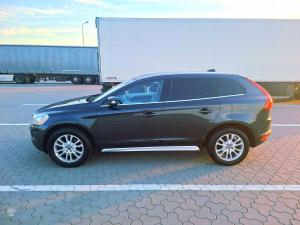 Grey Volvo XC60 2009 in Vilnius, with an engine capacity of 2.40 L and mileage of 368 thousand km for 6800 €, photo 7 on AUTOMOTO.COM.LV