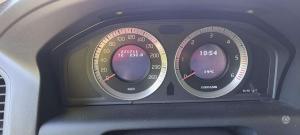 Pelēks Volvo XC60 2009 Šakiai, ar dzinēja tilpumu 2.40 L un nobraukumu 272 tūkst. km par 6500 €, foto 16 vietnē AUTOMOTO.COM.LV