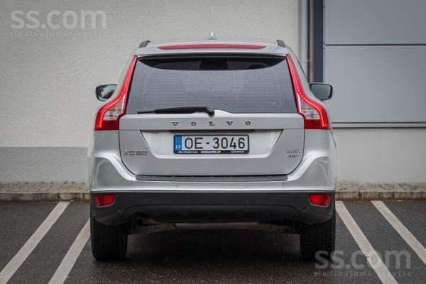 Grey Volvo XC60 2009 in Riga, with an engine capacity of 2.40 L and mileage of 239 thousand km for 7250 €, photo 6 on AUTOMOTO.COM.LV