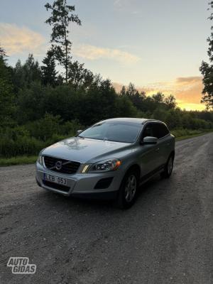 Grey Volvo XC60 2009 in Kaunas, with an engine capacity of 2.40 L and mileage of 390 thousand km for 5300 €, photo 6 on AUTOMOTO.COM.LV