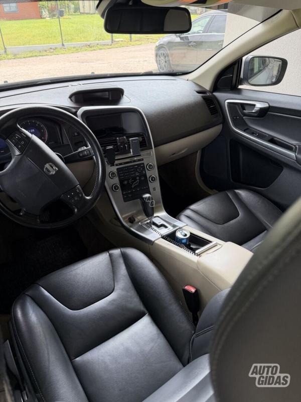 Pelēks Volvo XC60 2009 Kauņa, ar dzinēja tilpumu 2.40 L un nobraukumu 390 tūkst. km par 5300 €, foto 8 vietnē AUTOMOTO.COM.LV