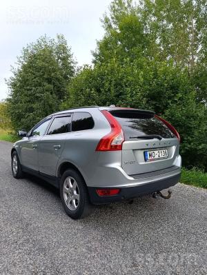 Pelēks Volvo XC60 2009 Ventspils, ar dzinēja tilpumu 2.40 L un nobraukumu 293 tūkst. km par 6000 €, foto 5 vietnē AUTOMOTO.COM.LV