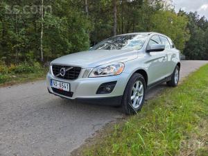 Grey Volvo XC60 2009 in Jekabpils, with an engine capacity of 2.40 L and mileage of 286 thousand km for 6495 €, photo  on AUTOMOTO.COM.LV