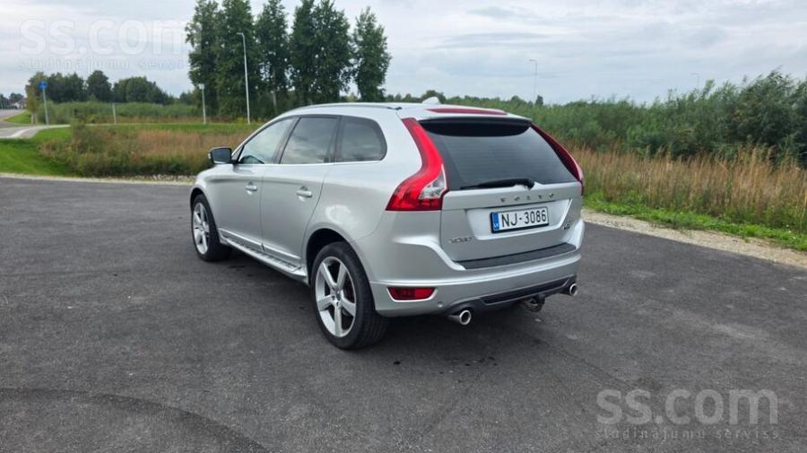 Pelēks Volvo XC60 2009 Jelgava, ar dzinēja tilpumu 2.40 L un nobraukumu 316 tūkst. km par 8390 €, foto 7 vietnē AUTOMOTO.COM.LV