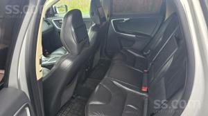 Pelēks Volvo XC60 2009 Jelgava, ar dzinēja tilpumu 2.40 L un nobraukumu 316 tūkst. km par 8390 €, foto 11 vietnē AUTOMOTO.COM.LV