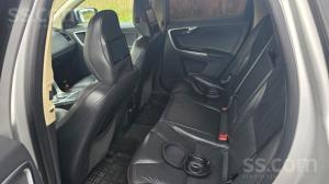 Pelēks Volvo XC60 2009 Jelgava, ar dzinēja tilpumu 2.40 L un nobraukumu 316 tūkst. km par 8390 €, foto 12 vietnē AUTOMOTO.COM.LV