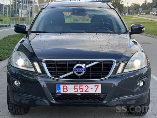 Pelēks Volvo XC60 2009 Rēzekne, ar dzinēja tilpumu 2.40 L un nobraukumu 219 tūkst. km par 8290 €, foto 1 vietnē AUTOMOTO.COM.LV
