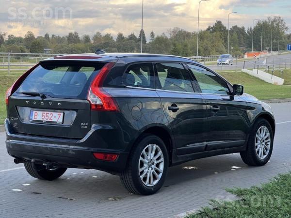 Pelēks Volvo XC60 2009 Rēzekne, ar dzinēja tilpumu 2.40 L un nobraukumu 219 tūkst. km par 8290 €, foto 7 vietnē AUTOMOTO.COM.LV