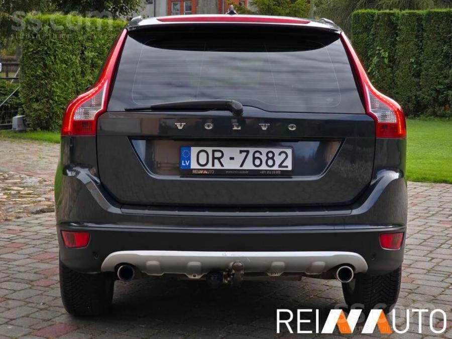 Pelēks Volvo XC60 2009 Rīga, ar dzinēja tilpumu 2.40 L un nobraukumu 392 tūkst. km par 7950 €, foto 5 vietnē AUTOMOTO.COM.LV