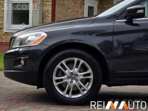 Pelēks Volvo XC60 2009 Rīga, ar dzinēja tilpumu 2.40 L un nobraukumu 392 tūkst. km par 7950 €, foto 10 vietnē AUTOMOTO.COM.LV