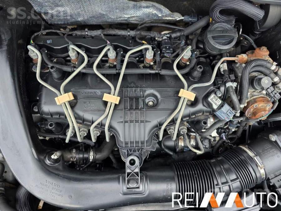 Pelēks Volvo XC60 2009 Rīga, ar dzinēja tilpumu 2.40 L un nobraukumu 392 tūkst. km par 7950 €, foto 30 vietnē AUTOMOTO.COM.LV