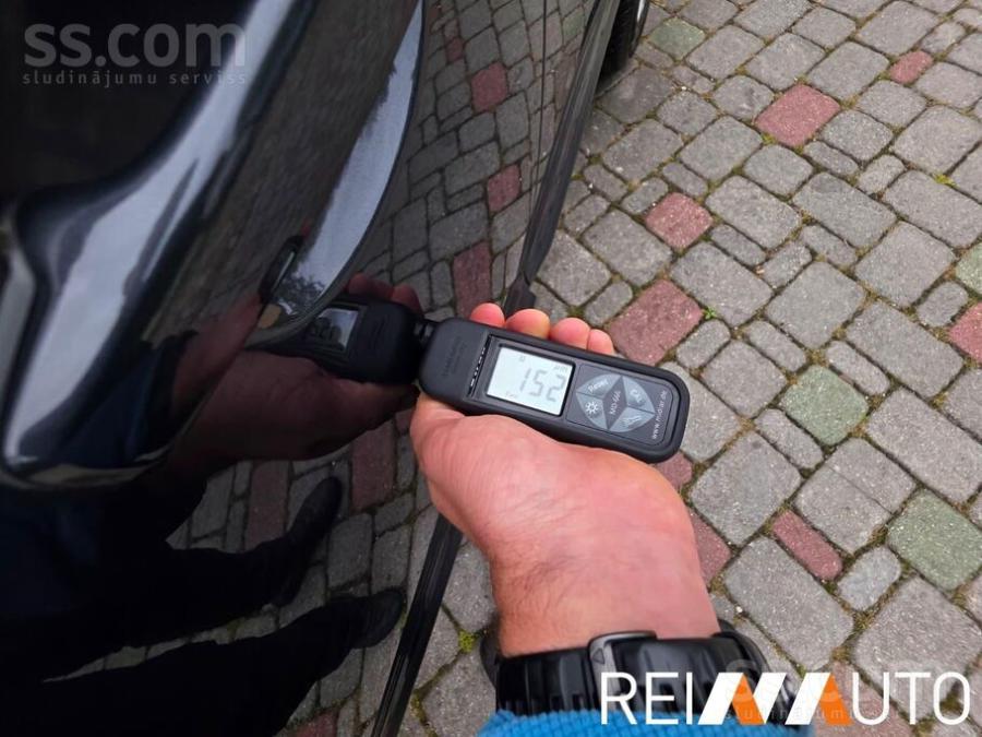 Pelēks Volvo XC60 2009 Rīga, ar dzinēja tilpumu 2.40 L un nobraukumu 392 tūkst. km par 7950 €, foto 34 vietnē AUTOMOTO.COM.LV