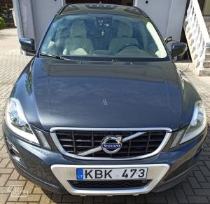 Pelēks Volvo XC60 2009 Viļņa, ar dzinēja tilpumu 2.40 L un nobraukumu 239 tūkst. km par 5800 €, foto  vietnē AUTOMOTO.COM.LV