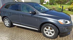 Pelēks Volvo XC60 2009 Viļņa, ar dzinēja tilpumu 2.40 L un nobraukumu 239 tūkst. km par 5800 €, foto 3 vietnē AUTOMOTO.COM.LV