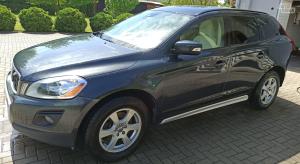 Pelēks Volvo XC60 2009 Viļņa, ar dzinēja tilpumu 2.40 L un nobraukumu 239 tūkst. km par 5800 €, foto 4 vietnē AUTOMOTO.COM.LV