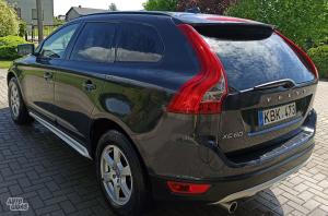 Pelēks Volvo XC60 2009 Viļņa, ar dzinēja tilpumu 2.40 L un nobraukumu 239 tūkst. km par 5800 €, foto 5 vietnē AUTOMOTO.COM.LV