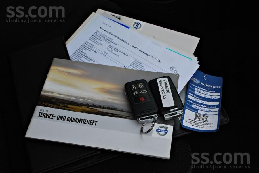 Grey Volvo XC60 2009 in Tukums, with an engine capacity of 2.40 L and mileage of 320 thousand km for 7350 €, photo 15 on AUTOMOTO.COM.LV