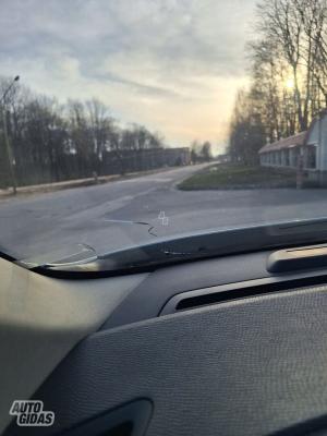 Pelēks Volvo XC60 2009 Šilalė, ar dzinēja tilpumu 2.40 L un nobraukumu 370 tūkst. km par 4800 €, foto 15 vietnē AUTOMOTO.COM.LV