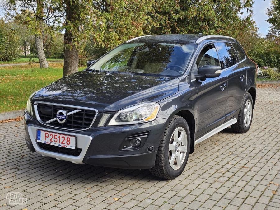 Grey Volvo XC60 2009 in Ariogala, with an engine capacity of 2.40 L and mileage of 396 thousand km for 6300 €, photo 1 on AUTOMOTO.COM.LV