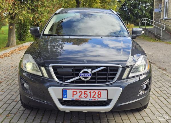 Grey Volvo XC60 2009 in Ariogala, with an engine capacity of 2.40 L and mileage of 396 thousand km for 6300 €, photo 10 on AUTOMOTO.COM.LV