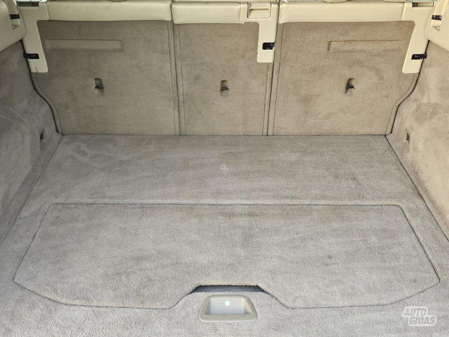 Grey Volvo XC60 2009 in Ariogala, with an engine capacity of 2.40 L and mileage of 396 thousand km for 6300 €, photo 25 on AUTOMOTO.COM.LV