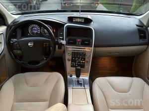 Pelēks Volvo XC60 2009 Daugavpils, ar dzinēja tilpumu 2.40 L un nobraukumu 298 tūkst. km par 5500 €, foto 15 vietnē AUTOMOTO.COM.LV