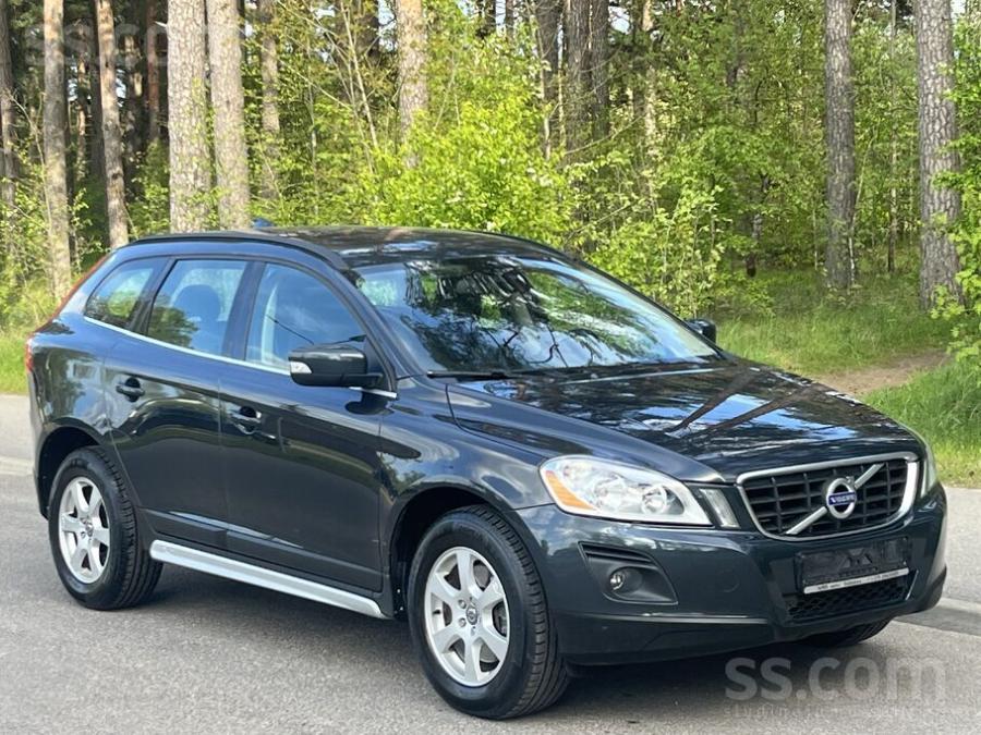 Pelēks Volvo XC60 2010 Valmiera, ar dzinēja tilpumu 2.40 L un nobraukumu 0 tūkst. km par 11900 €, foto 6 vietnē AUTOMOTO.COM.LV