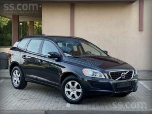 Grey Volvo XC60 2010 in Jelgava, with an engine capacity of 2.40 L and mileage of 259 thousand km for 16500 €, photo 1 on AUTOMOTO.COM.LV